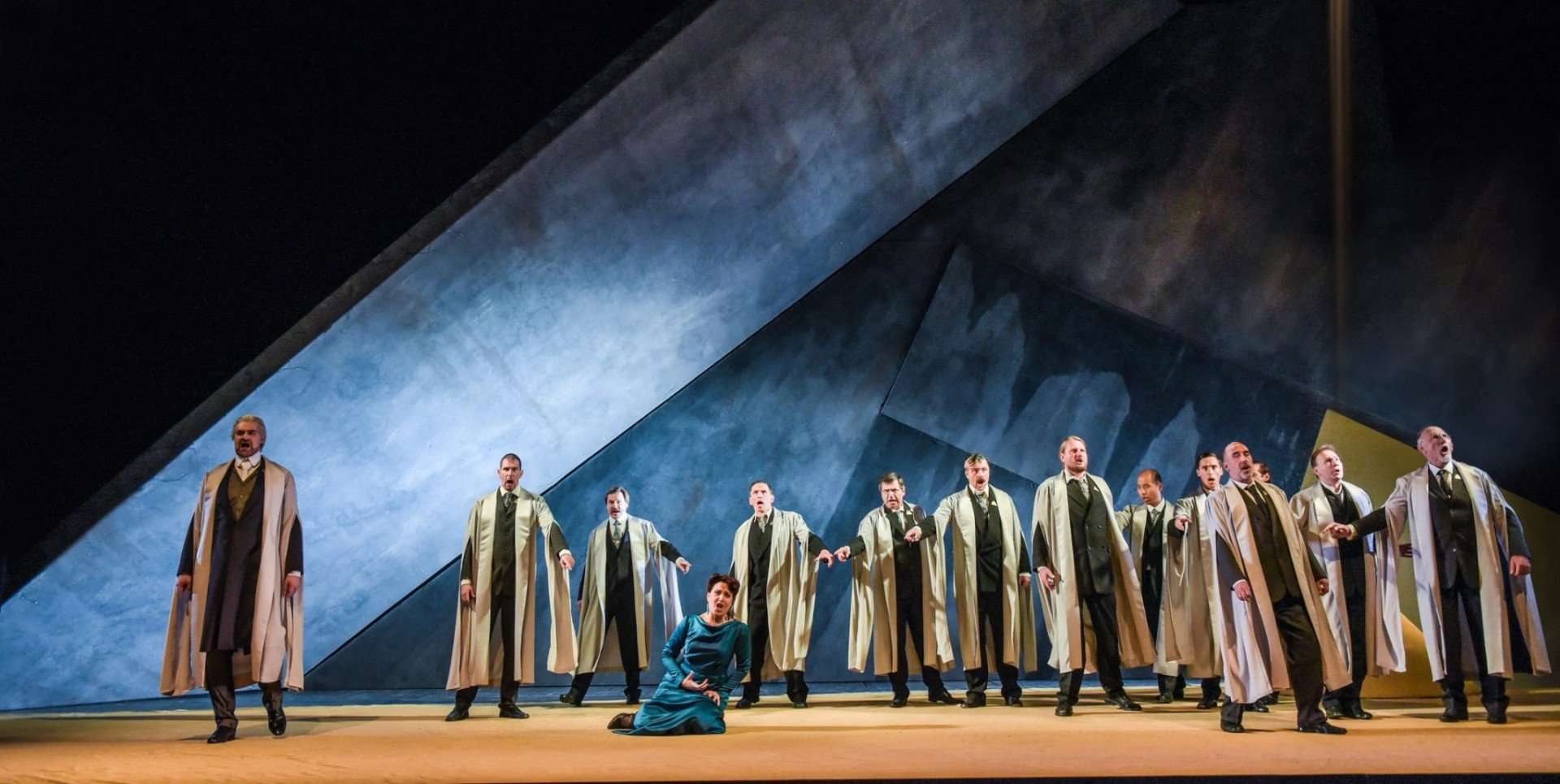 Simon Lima Holdsworth — Aida (set and costumes)