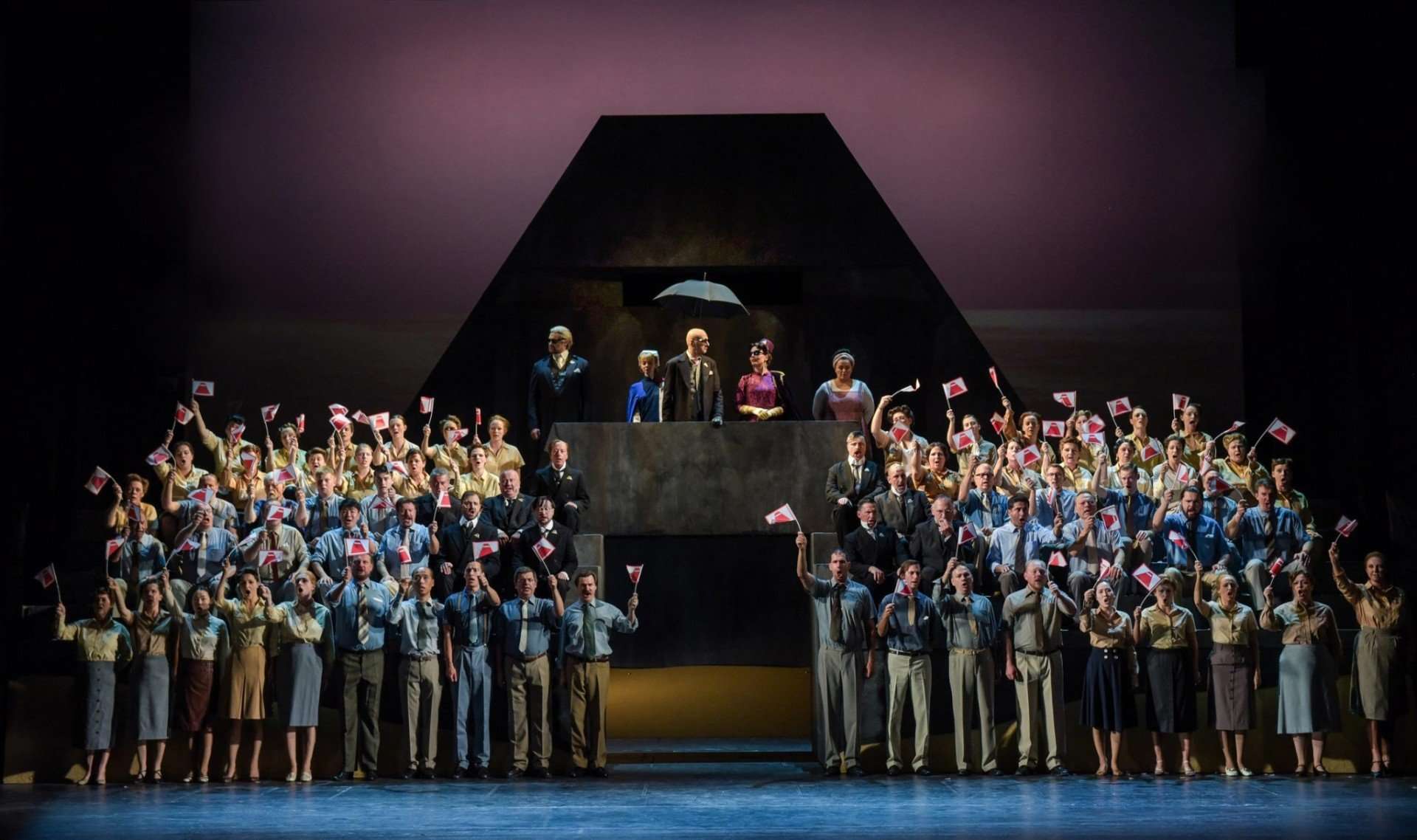 Simon Lima Holdsworth — Aida (set and costumes)